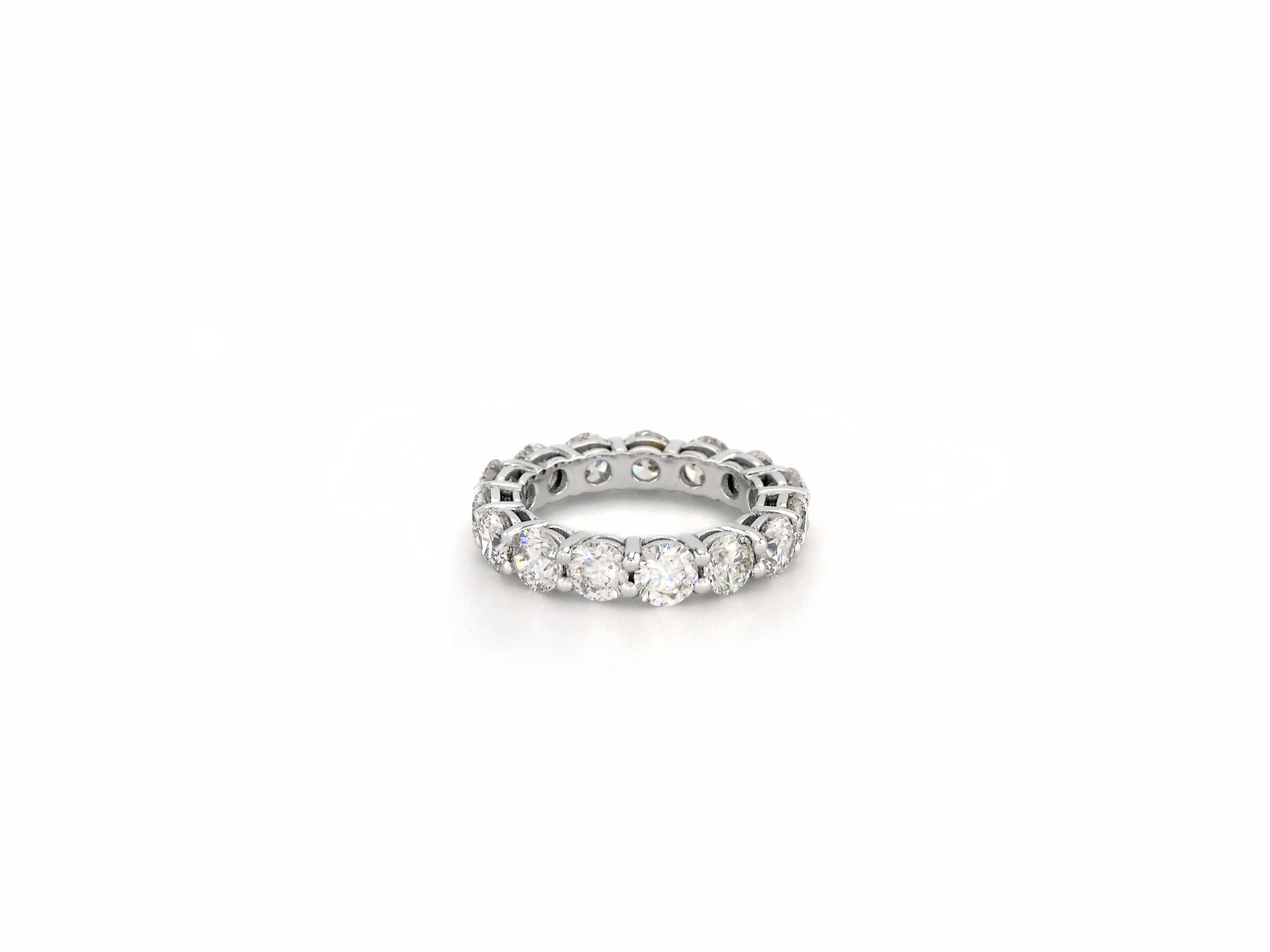 Diamond Alliance Ring | Jewel in a Box