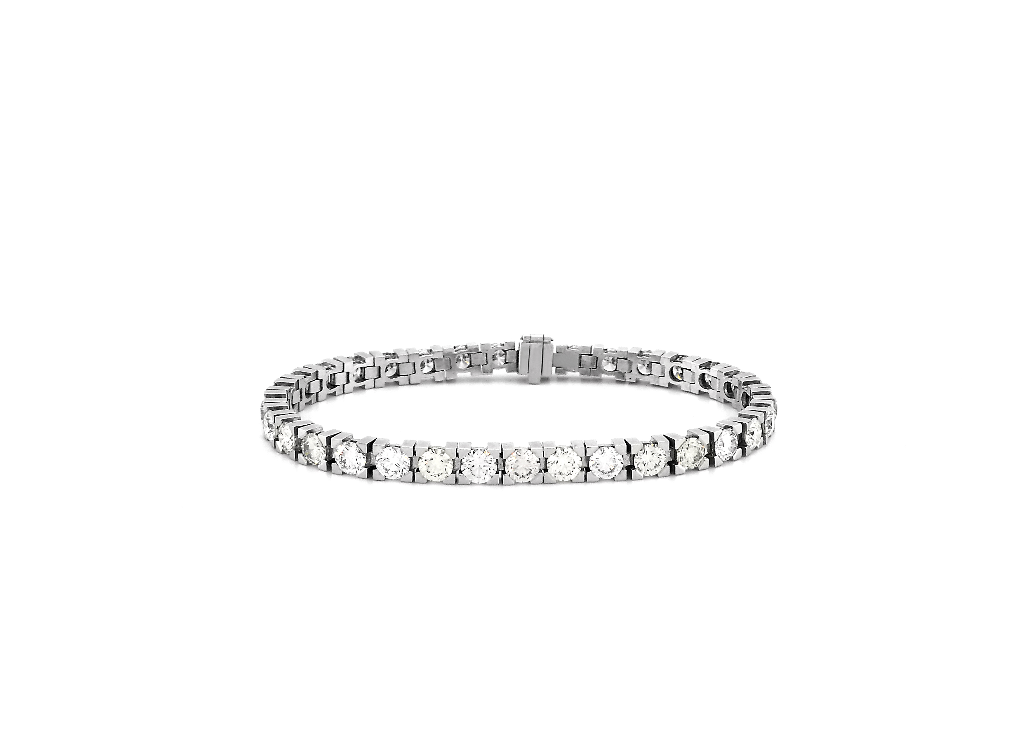 Single Line Diamond Bracelet | Jewel in a Box