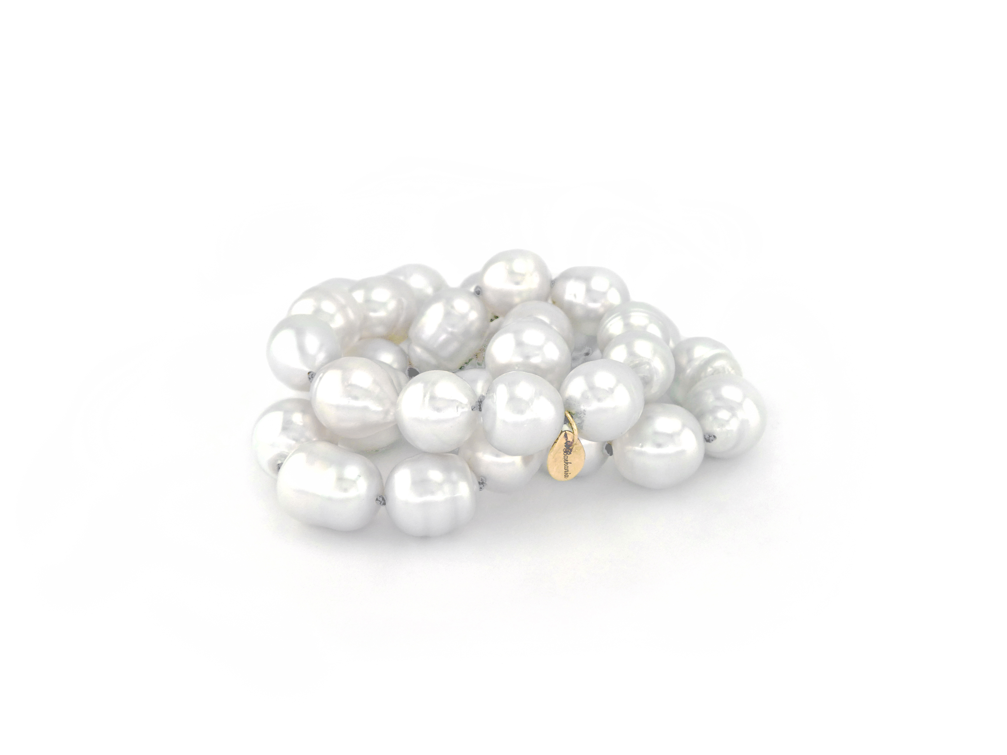Pearl Necklace with Gold Element "Baskania" | Jewel in a Box