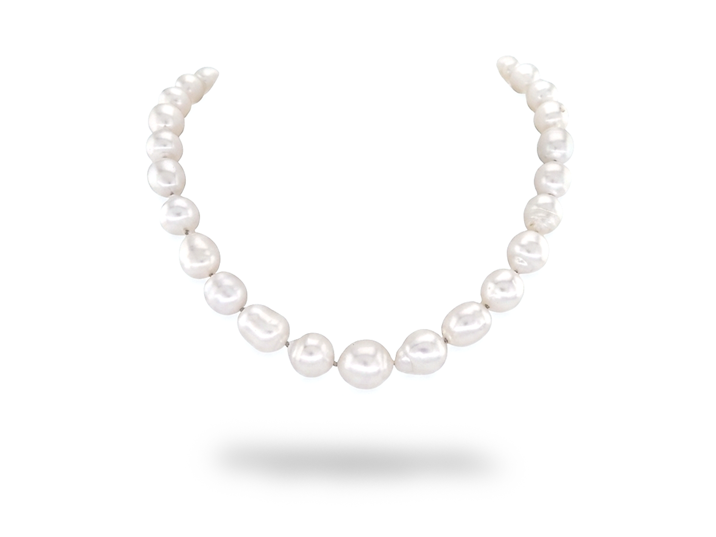 Pearl Necklace with Gold Element "Baskania" | Jewel in a Box